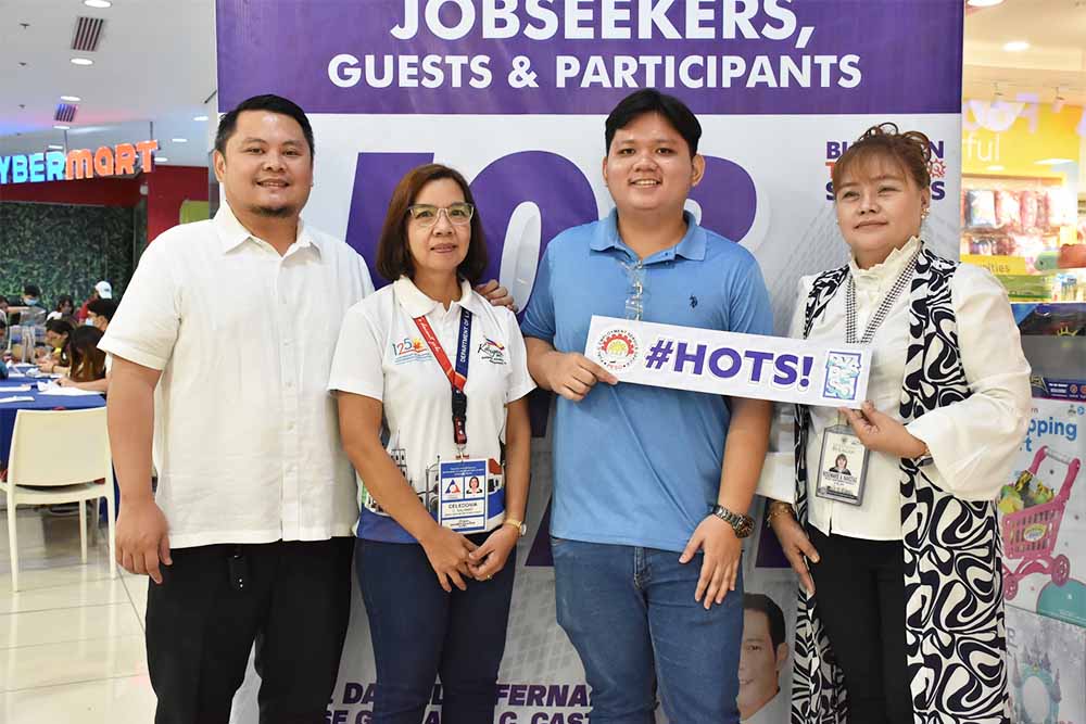 35 Bulakenyos get hired on the spot at BTS Mini Job Fair - Unli News
